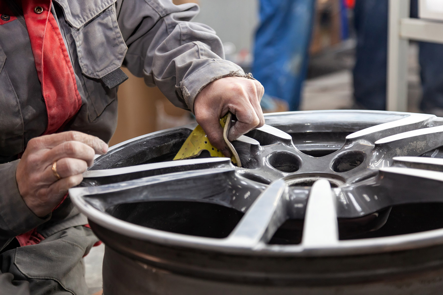 Car Auto Body & Auto Repair Shop Regina - Auto Scratch Repair, Auto ...