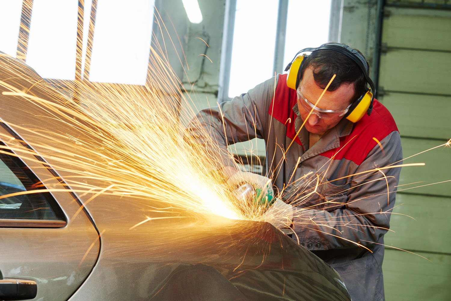 Car Auto Body & Auto Repair Shop Regina - Auto Scratch Repair, Auto ...